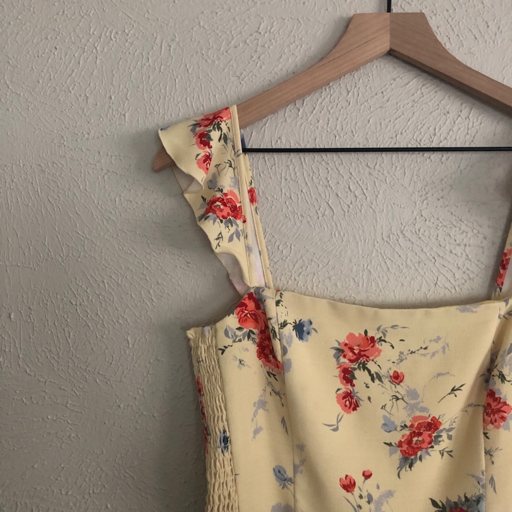 Wayf Yellow Floral Ruffle Smocked Mini Dress - Gem